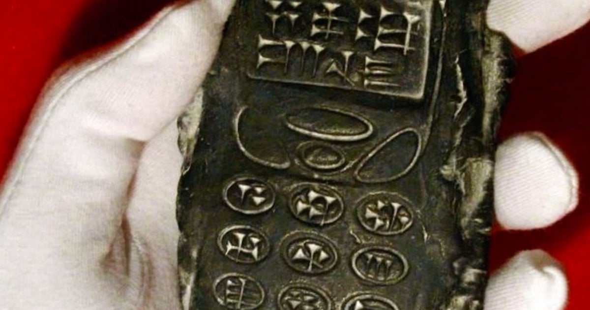 UFO Hunters Claims '800-Year-Old Mobile Phone Dug Up In Austria' Proves ...