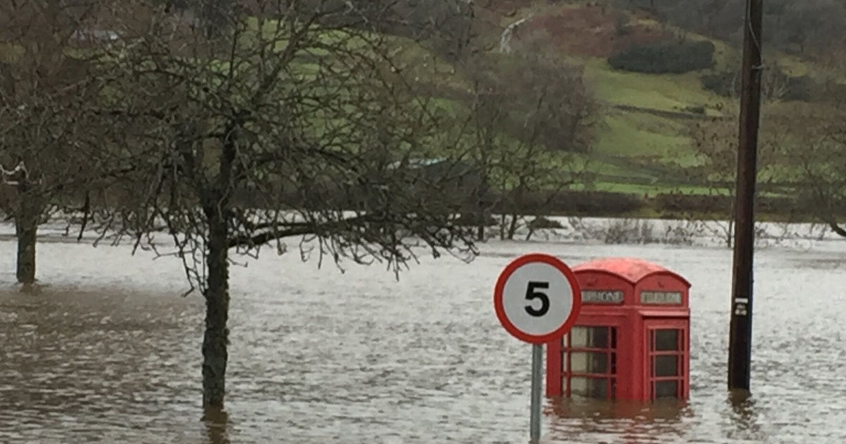 UK Floods: Bus Trapped In Flood Water In South Ayrshire With Passengers ...