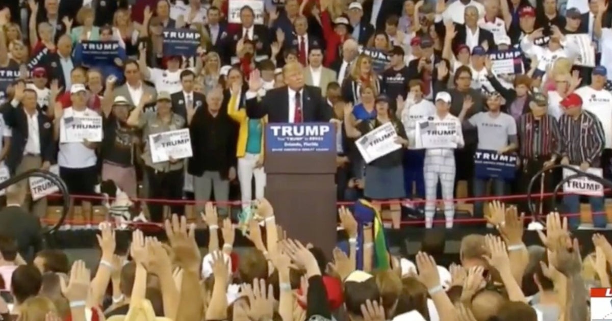Donald Trump Asks Supporters To Raise Right Hands And Pledge Allegiance ...