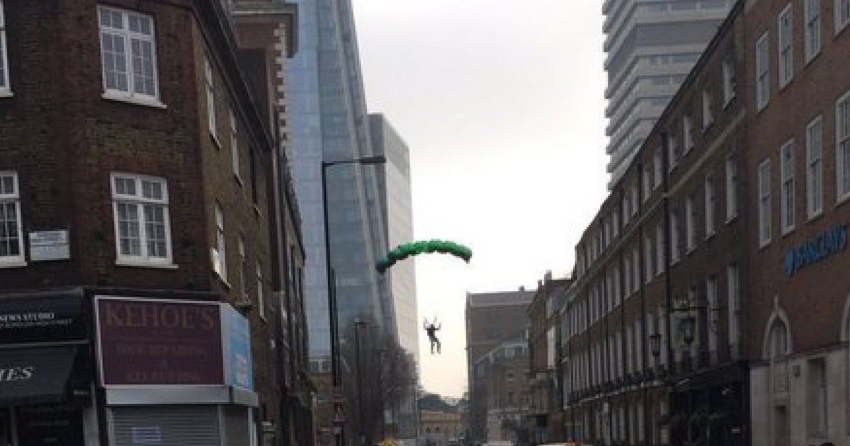 Shard Jump: Watch Daredevil Leap From London's Tallest Building In ...