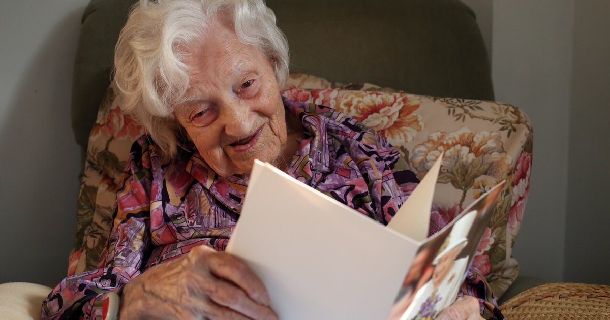 UK's Oldest Person, Gladys Hooper, Celebrates 113th Birthday With ...