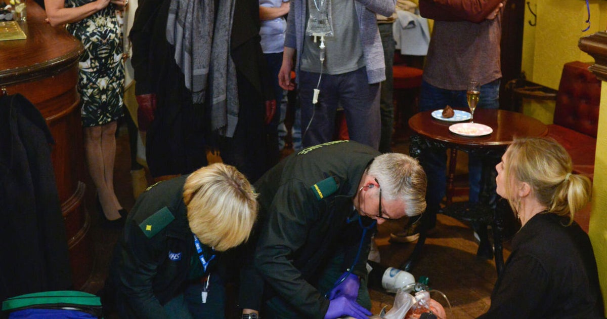 'EastEnders' Spoiler: Phil Mitchell's Family Find Out The Devastating ...