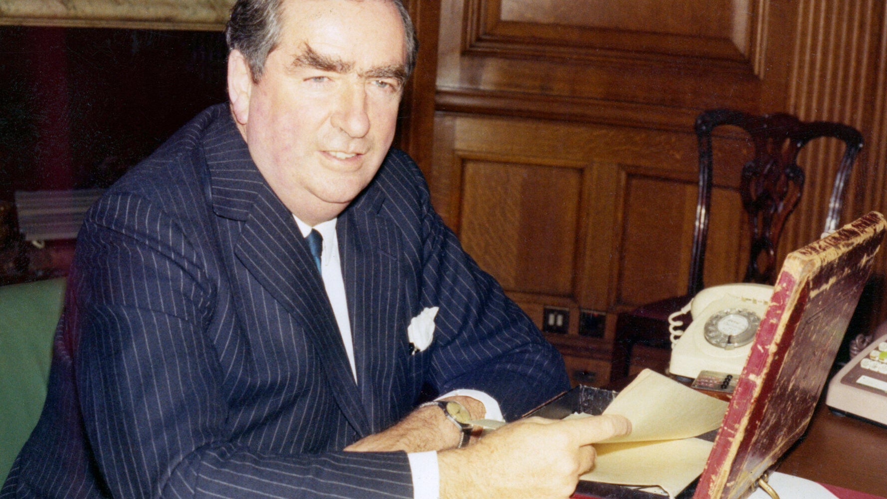 Denis Healey Dead: Former Labour Chancellor Dies At Home In Sussex ...