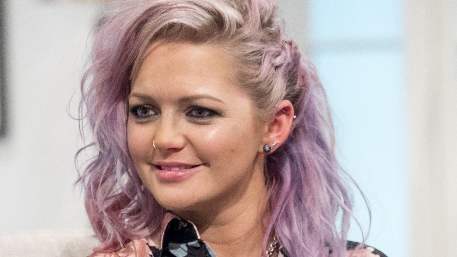 S Club 7's Hannah Spearitt Debuts Dramatic New Look On 'Lorraine' Ahead ...