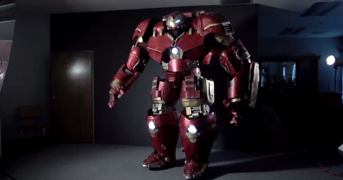 Inventor Builds 9-Feet Tall Iron Man 'Hulkbuster' Costume With Actual ...