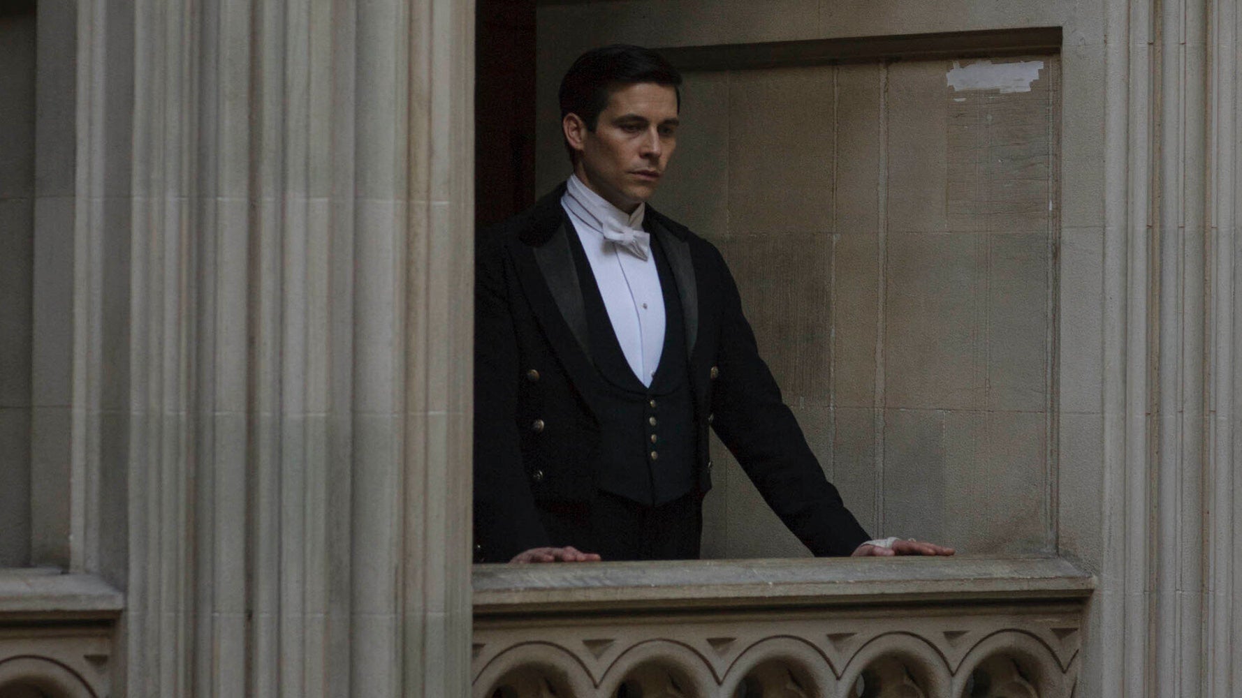 'Downton Abbey' Review: Why Thomas Barrow's Treatment By Other ...
