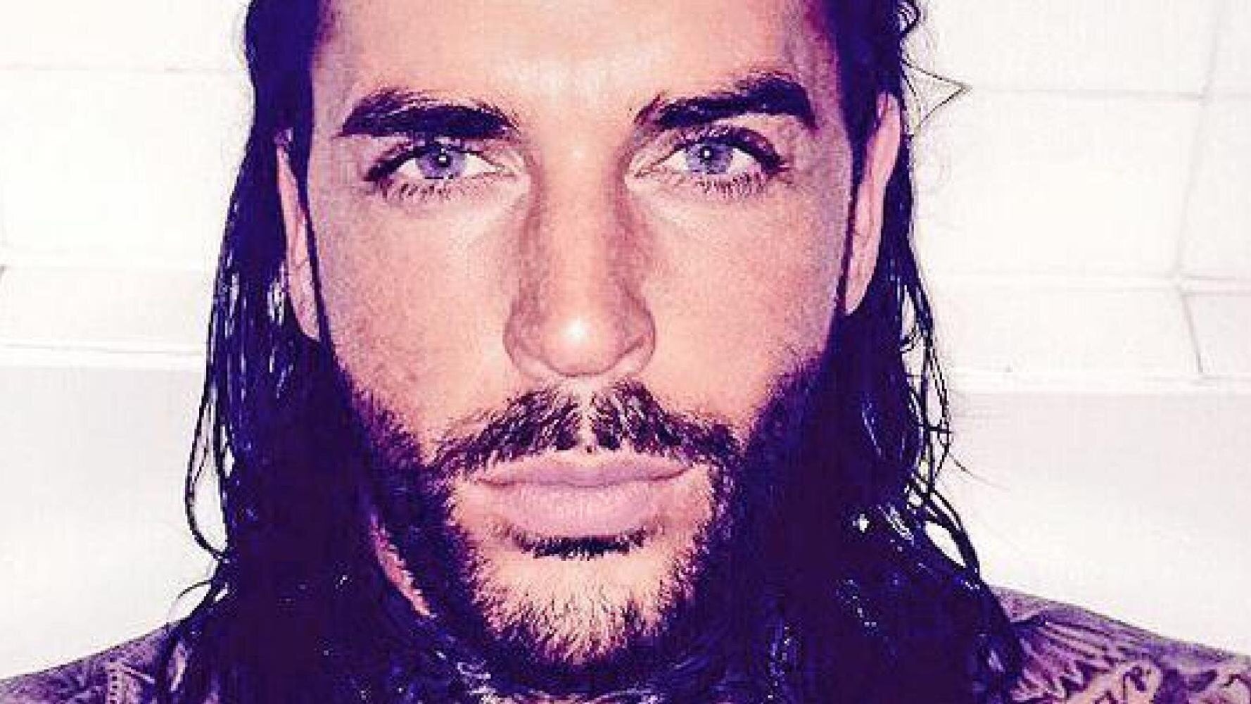 TOWIE's Peter Wicks: 72 Shameless Selfies Of The Essex New Boy ...