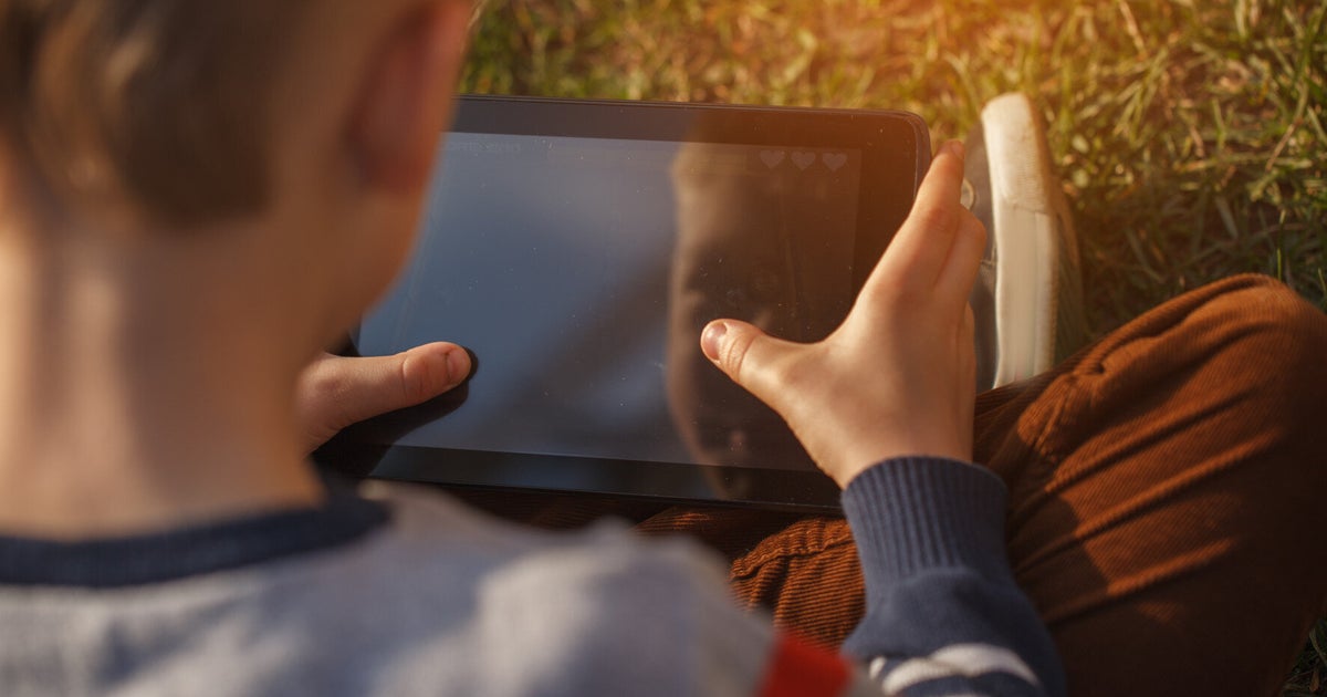 Many First-Time Parents Avoid Screen Time For First Year But Soon Turn ...