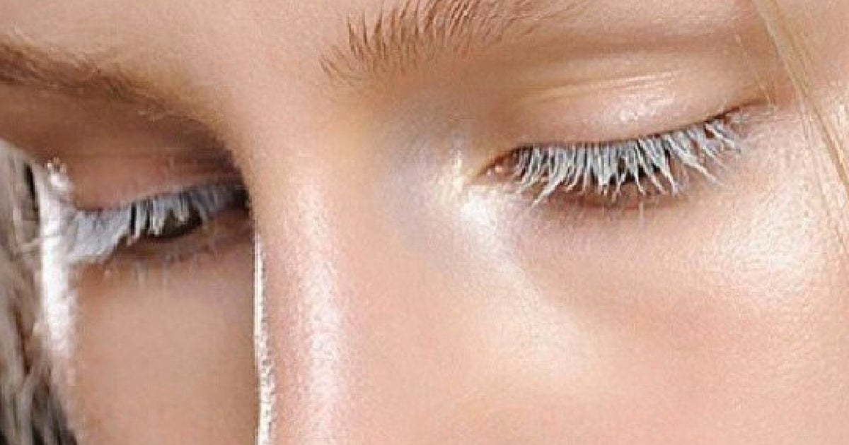 Strobing Makeup Is The New Contouring: Try This Easy Tutorial ...