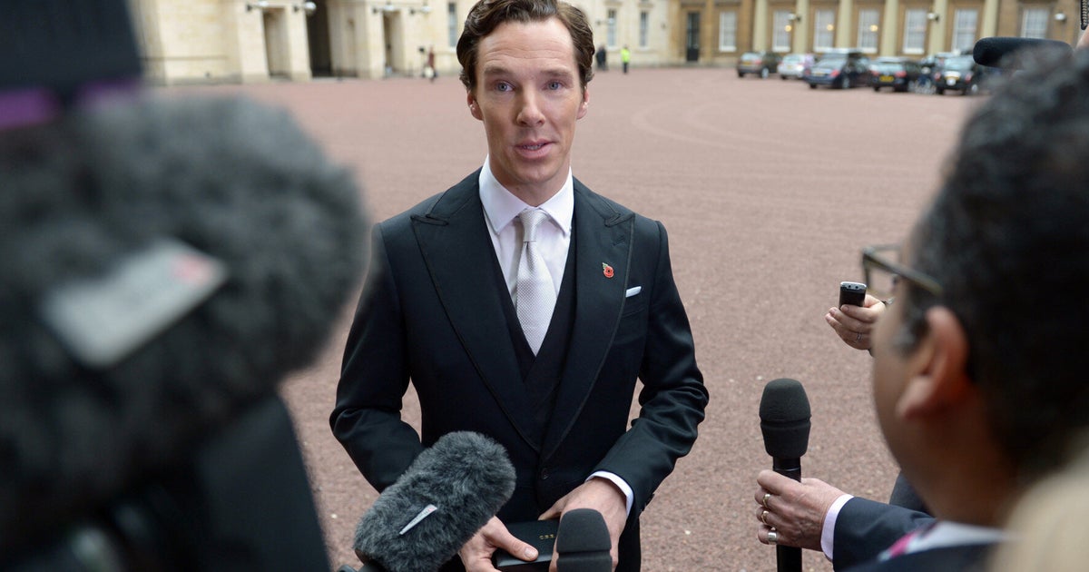 Benedict Cumberbatch Defends His 'Hamlet' Speeches For Refugees While ...