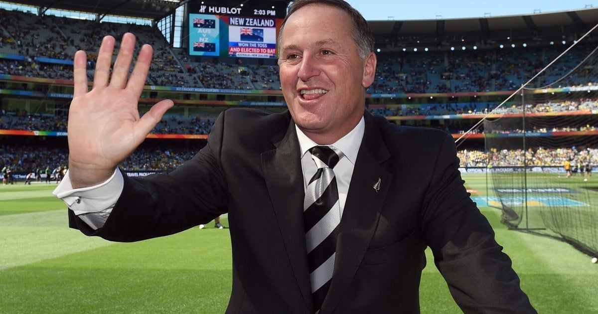 New Zealand Prime Minister John Key Apologises For Pulling Waitress ...