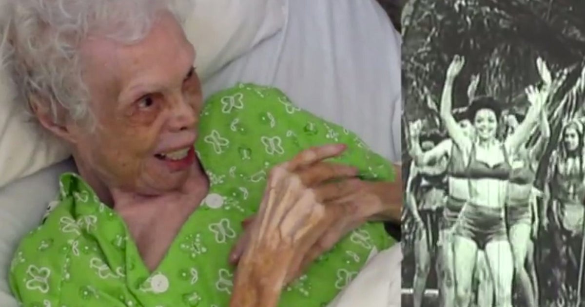 Watch The Heartwarming Moment This 102 Year Old Former Dancer Sees
