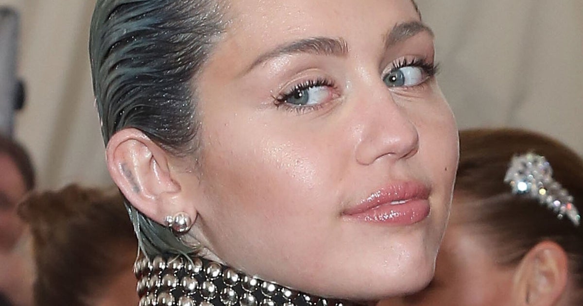 Miley Cyrus Launches The Happy Hippie Foundation To Raise Awareness Of ...