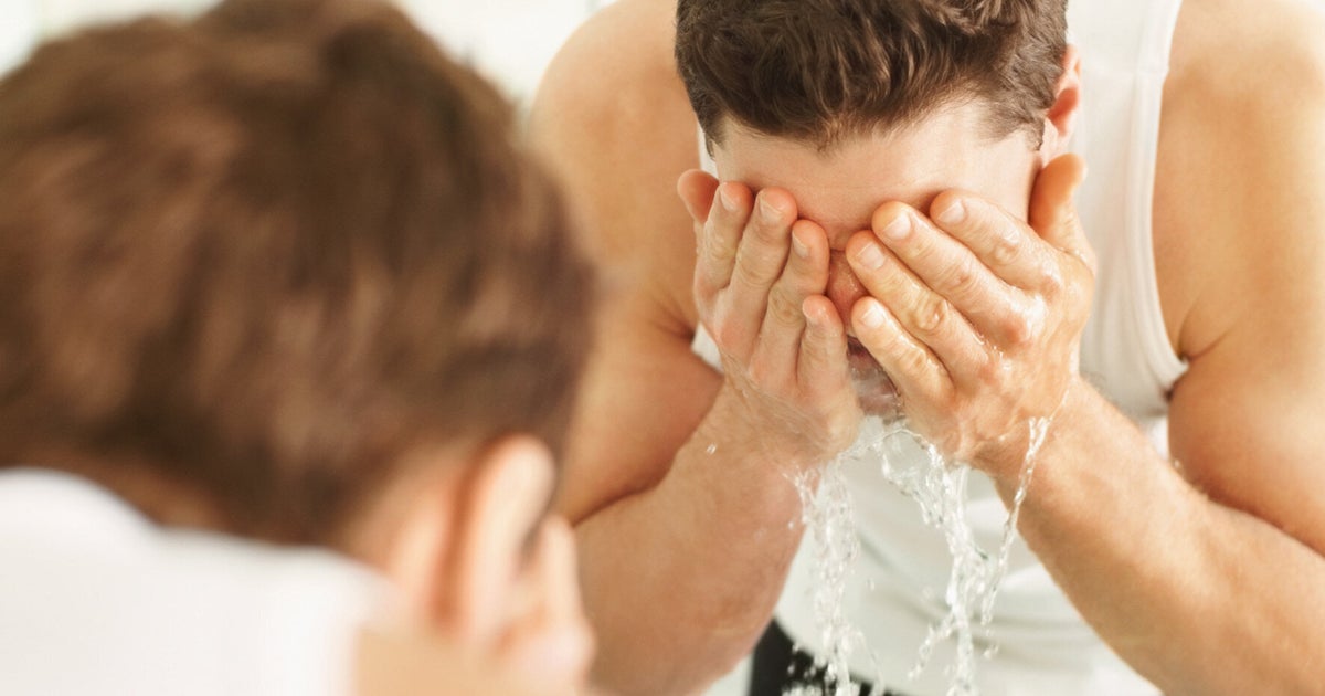 Acne Treatment: Could Washing Your Face in Urine Actually Clear Up ...