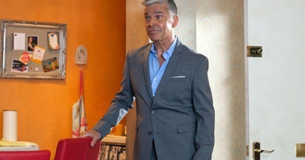 'Hollyoaks' Spoiler: David Easter Joins As Cindy Cunningham's Secret ...