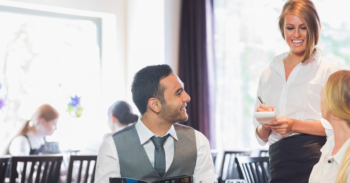 How Much To Tip In A British Restaurant And Other Essential UK ...