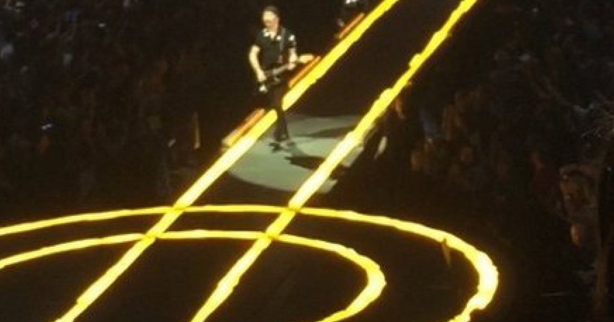 U2's The Edge Falls Off The Edge During A Vancouver Concert (VIDEO ...