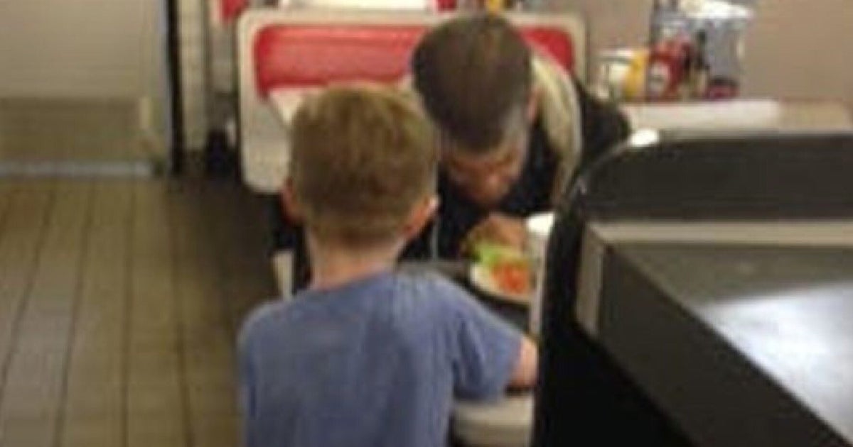Five-Year-Old Josiah Duncan Begs His Mum To Buy Food For A Homeless Man ...