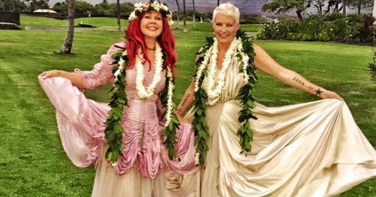 The B52s' Kate Pierson And Monica Coleman Get Married In Norma Kamali ...