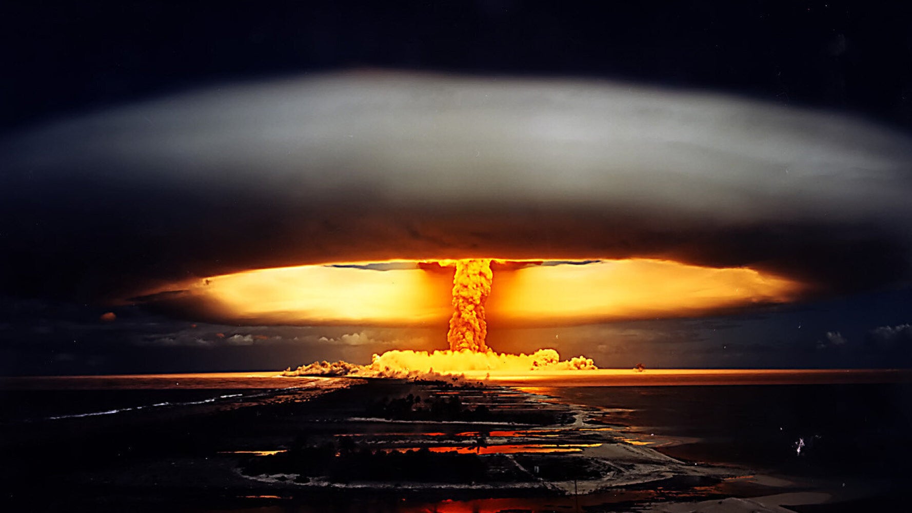 Life On Mars Was Eradicated By Nuclear War Says Expert | HuffPost UK Tech