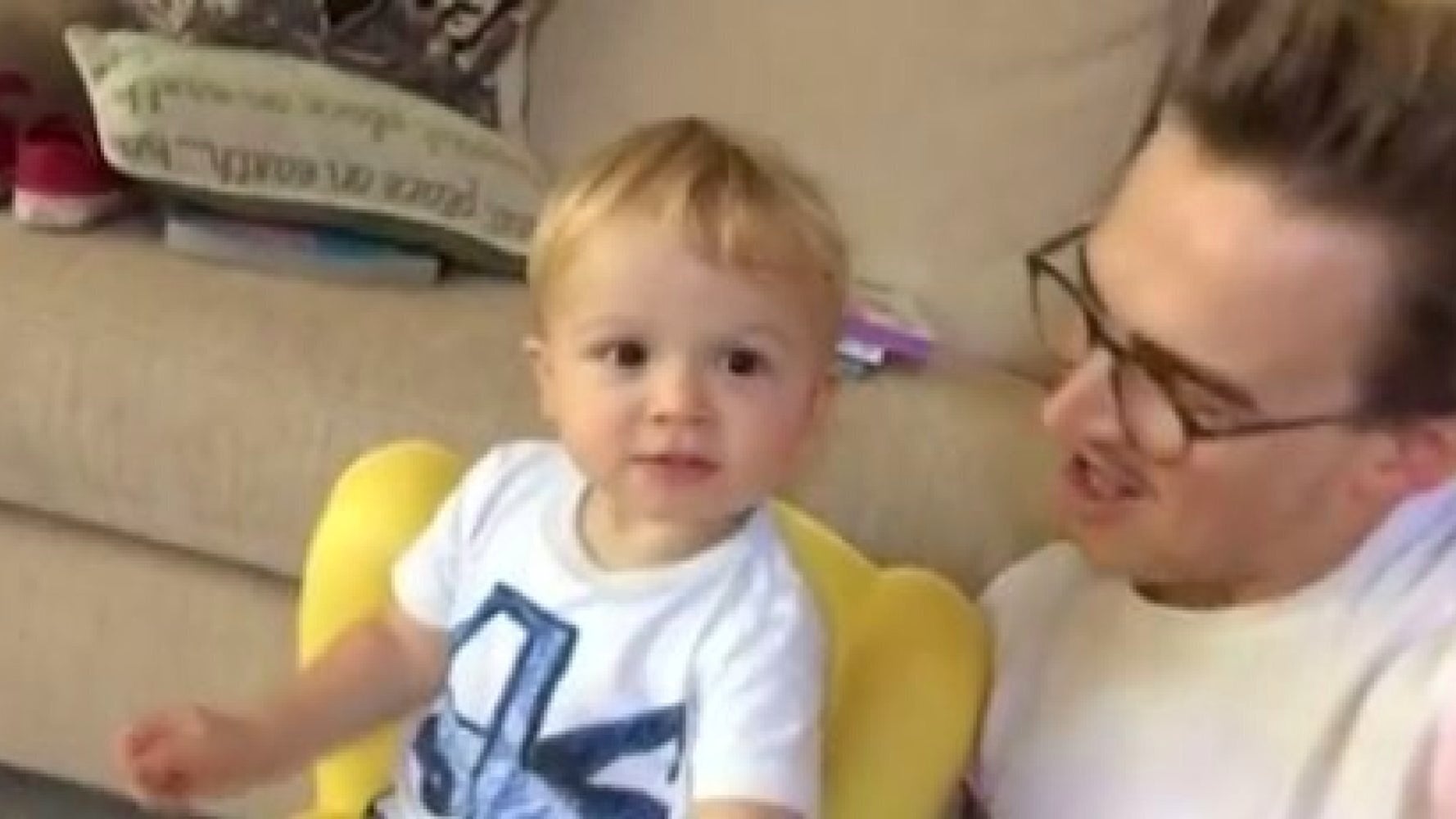 Tom Fletcher And Son Sing Justin Bieber Duet (And Buzz Even Sings The ...