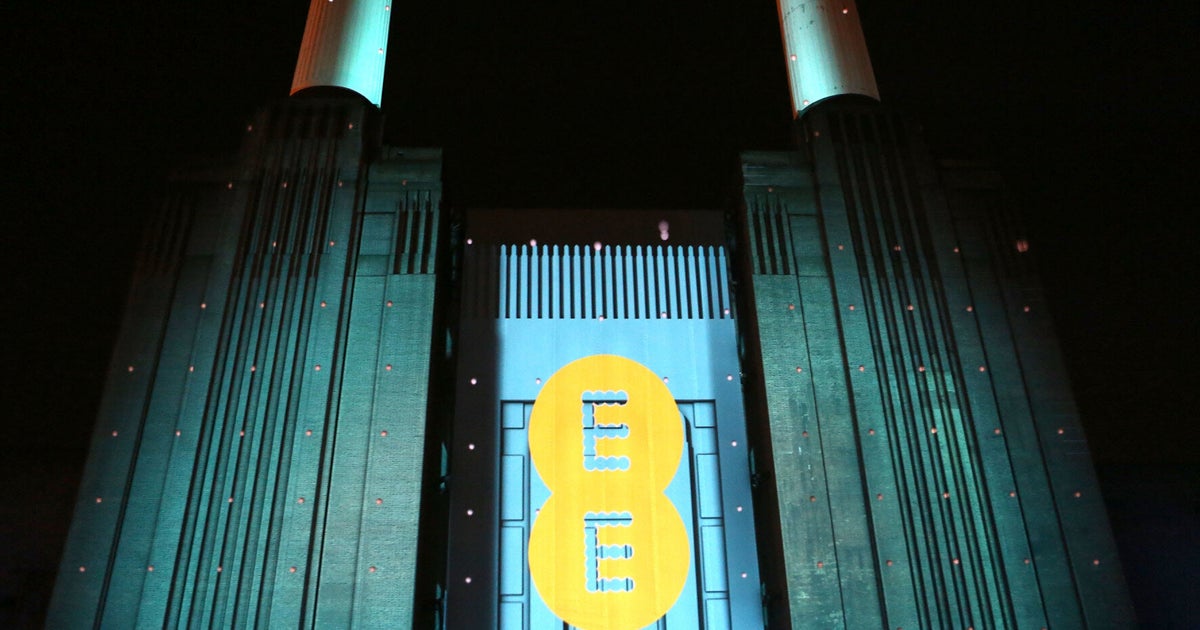 EE Admits It's Also In Talks With BT | HuffPost UK Tech