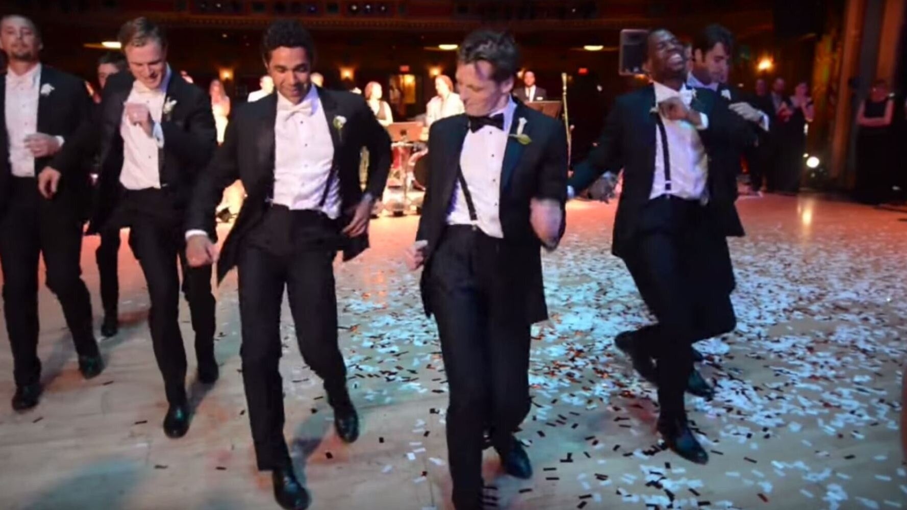 Groomsmen Perform Choreographed Dance At Wedding To Surprise Bride ...