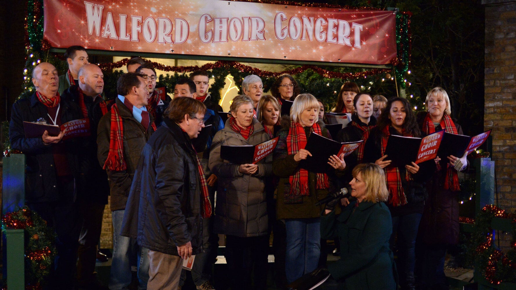 ‘EastEnders' Spoiler: Is Ian Beale Set For A Happy Christmas? (PIC ...