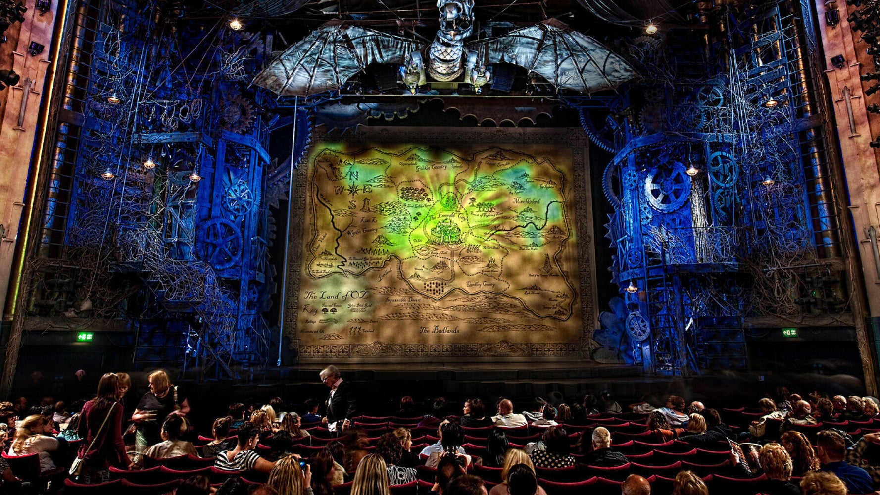 Six Reasons 'Wicked' Is Still One of the West End's Greatest Offerings ...