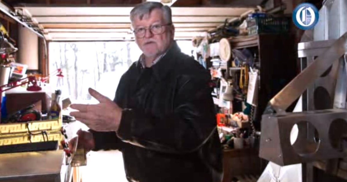 Star Trek Fan David Pares Is Building An 'Impossible' Warp Drive In His ...