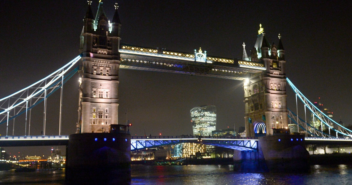 London's Tower Bridge And Trafalgar Square To Display Colours Of The ...