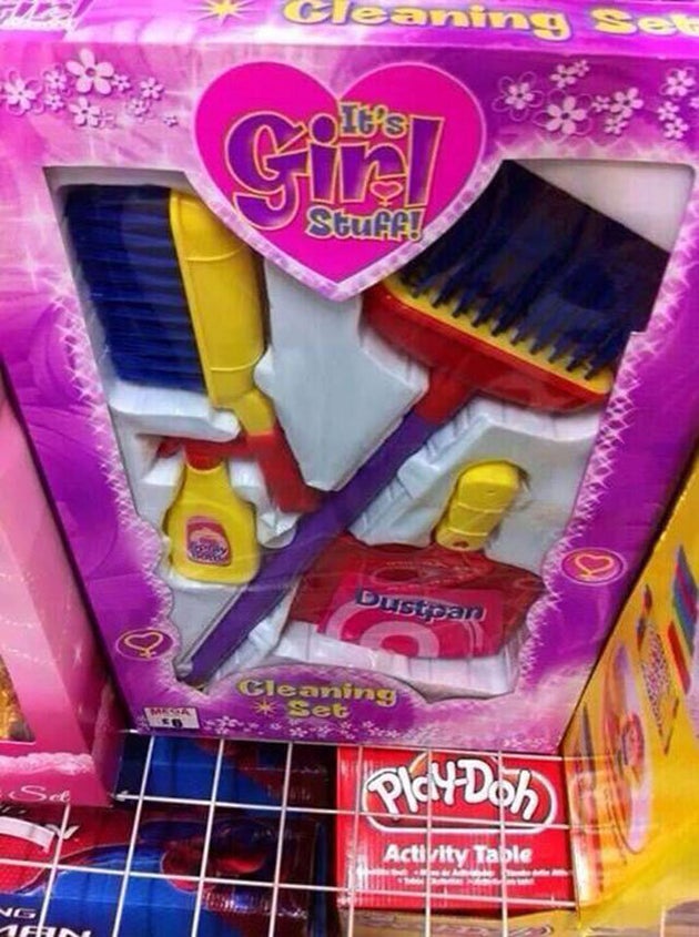 Its Girl Stuff Cleaning Set Is The Most Sexist Toy In Town Huffpost Uk