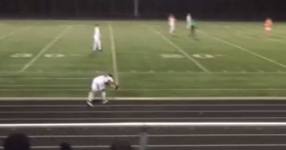 US Soccer Player Does Incredible Front-Flip Throw-In | HuffPost UK Sport
