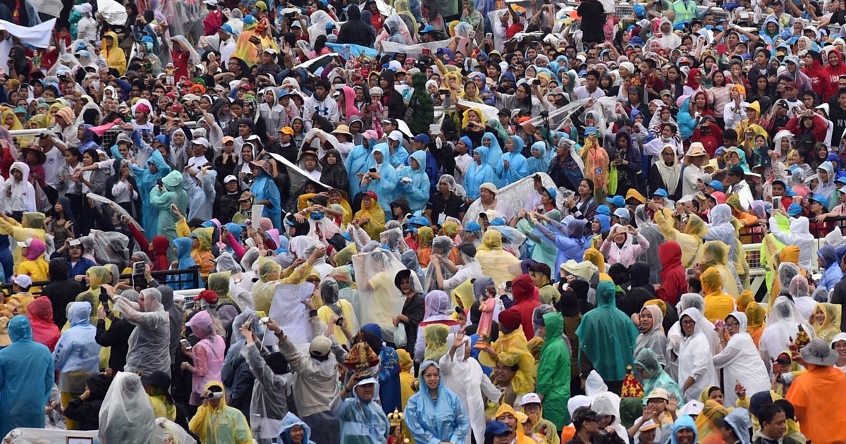 Pope Francis In The Philippines Draws 6 Million Crowd In Manila, Who ...