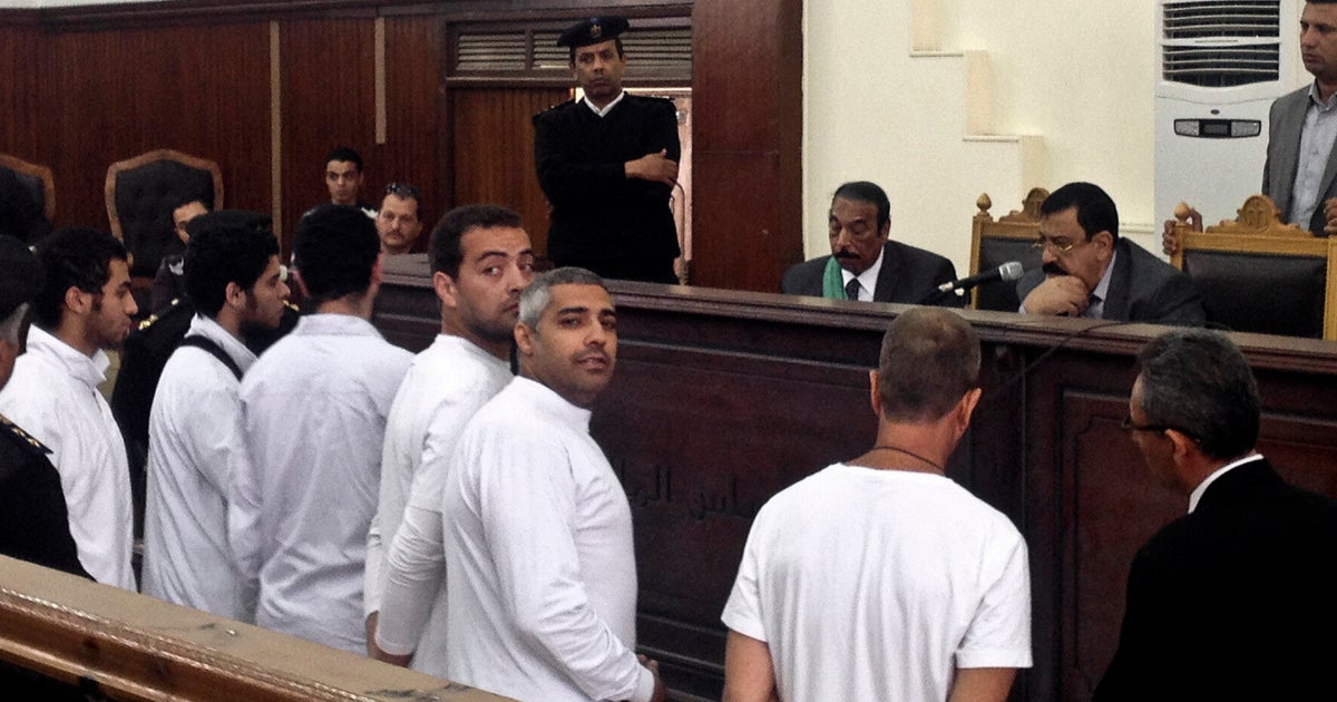 Al Jazeera Journalists Mohamed Fahmy And Baher Mohamed Freed On Bail In ...