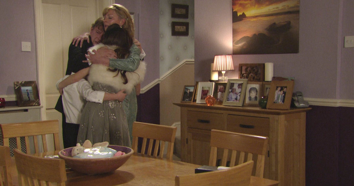 ‘EastEnders' Live Episode Review: Ian Beale Finds Out The Truth About ...
