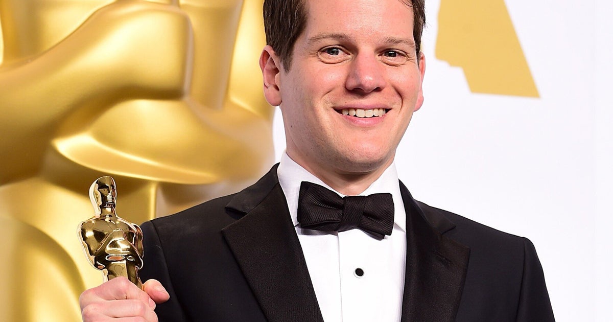 Oscars 2015: 'The Imitation Game' Writer Graham Moore Gives Most Moving ...