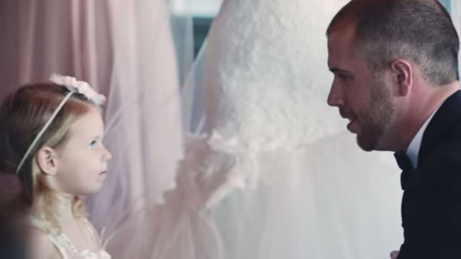 Brian Scott Delivers Vows To His 3-Year-Old Step-Daughter In Emotional ...