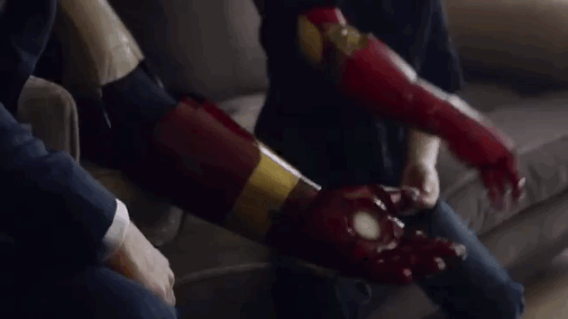Robert Downey Jr. Gives Bionic 'Iron Man' Arm To 7-Year-Old Boy ...