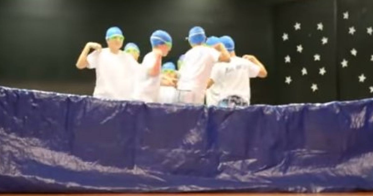 These Kids' Hilarious Synchronised Swimming Routine Will Totally Make ...