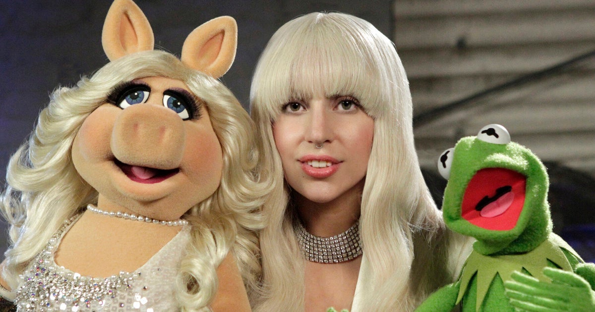 Lady Gaga Sings 'Applause' With The Muppets And Unveils Creepy Life ...