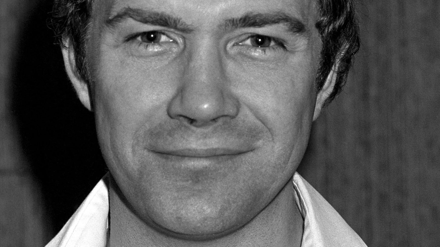 'The Professionals' Star Lewis Collins Dies, Aged 67, Following Five ...
