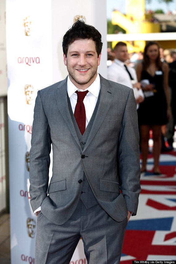 X Factor Winner Matt Cardle Wows Fans With Toned Body In New