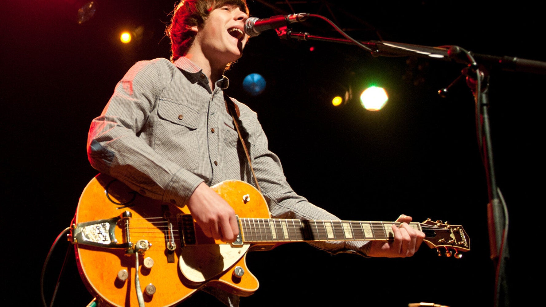 Talent, Guitar and an iPhone: Jake Bugg Reveals How Musicians Can Rise ...