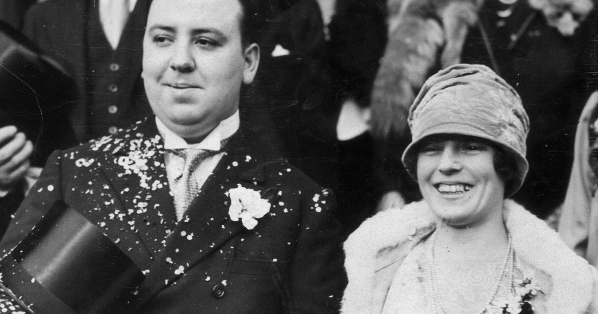 13 Astonishing Pictures From This Day In History: December 2 | HuffPost ...