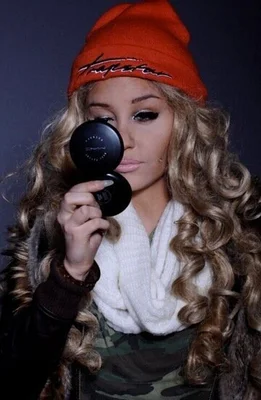 Amanda Bynes Arrested Wig