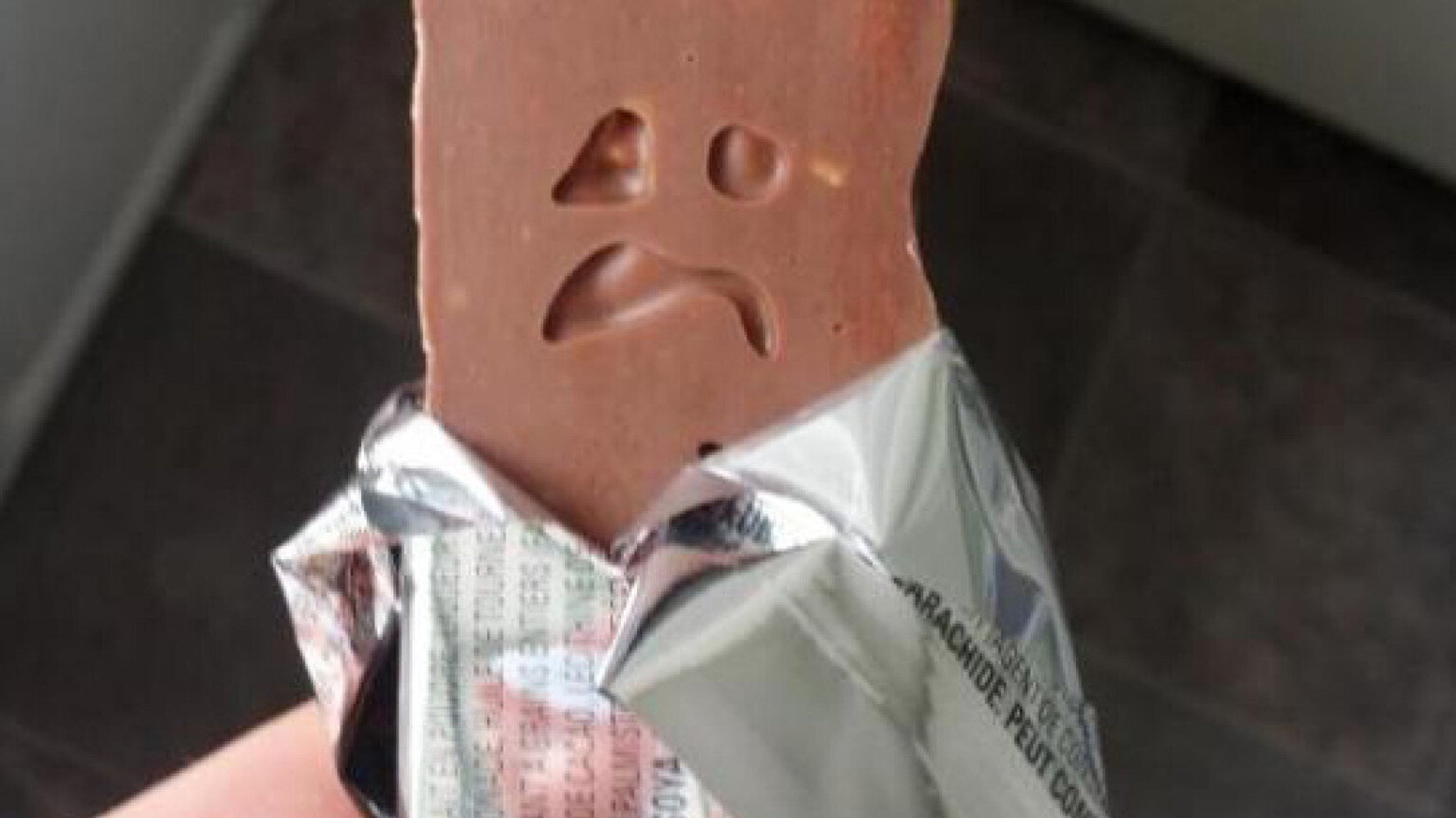 Is This The Saddest Chocolate Bar You've Ever Seen? (PICTURE ...