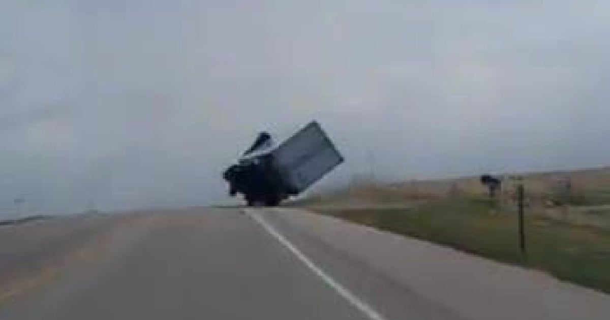 Truck Nearly Blown Over In High Wind Makes Amazing Recovery | HuffPost ...