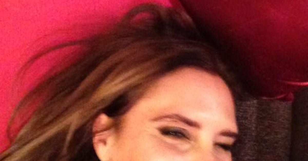 David Beckham Posts Facebook Photo Of *Gasps* Victoria Beckham SMILING ...