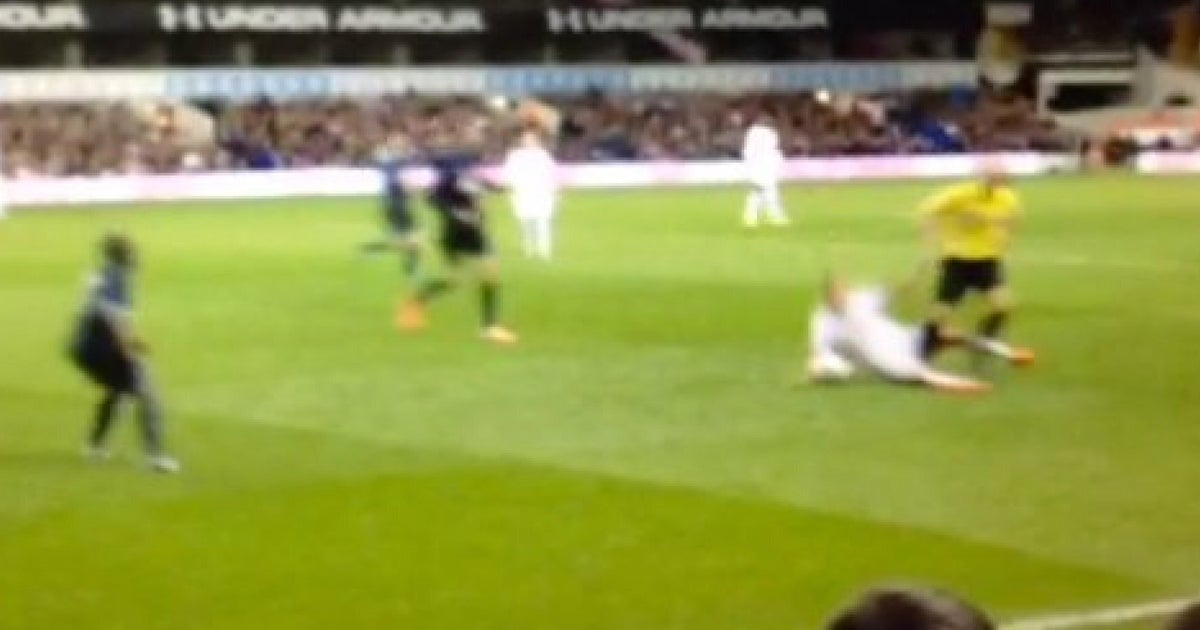 Lewis Holtby Tackles Howard Webb In Ledley King Testimonial (VINE ...